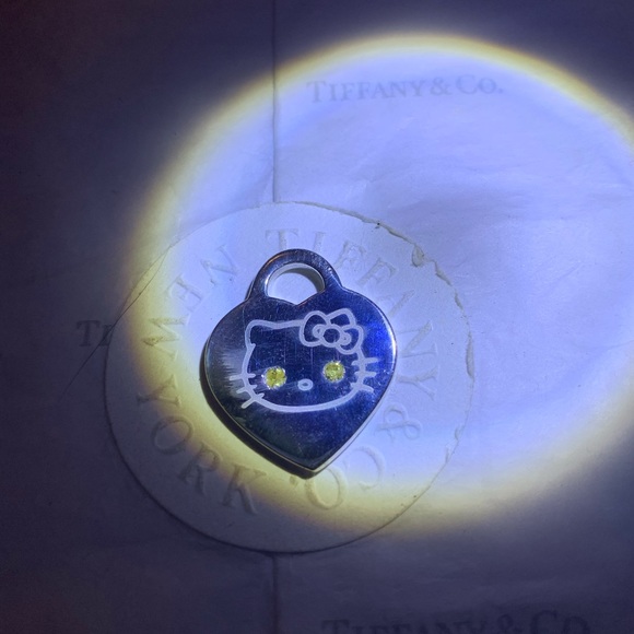 Tiffany & Co. | Jewelry | Tiffany Co Hello Kitty Yellow Sapphire Eyes ...